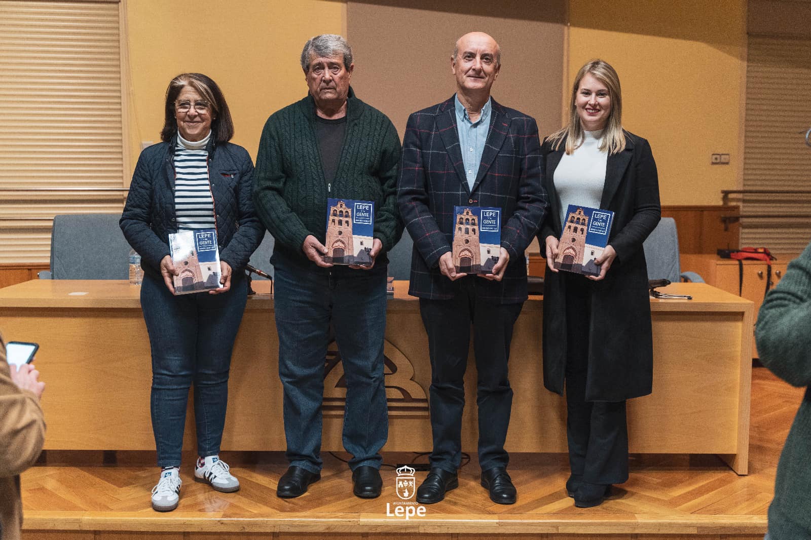 Manolo Castillo y su nuevo libro